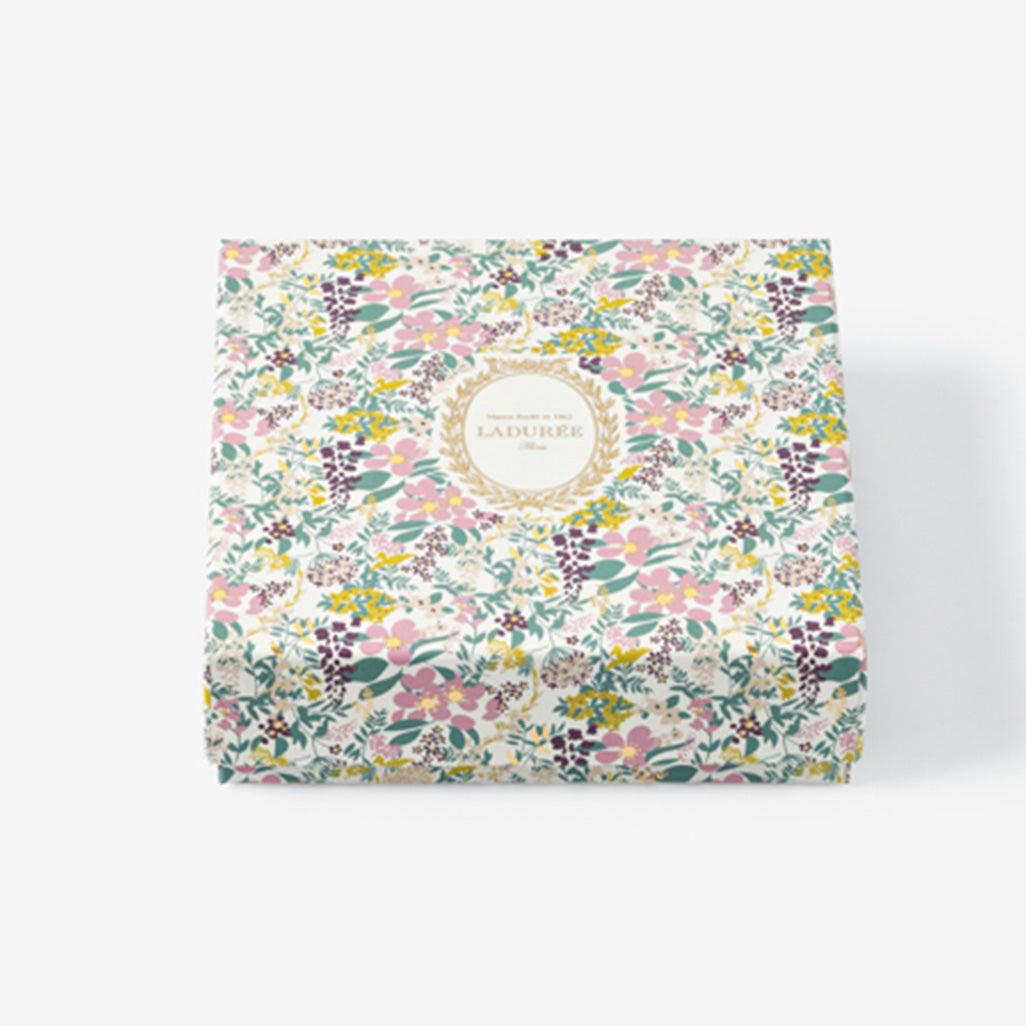 EASTER (2024) Macaron Gift Box of 18 | Order Online Now – Ladurée Ireland